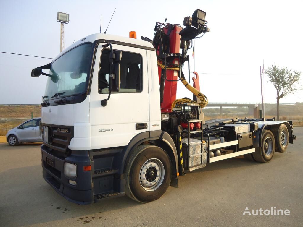 Mercedes-Benz ACTROS 25 44 kamion rol kiper