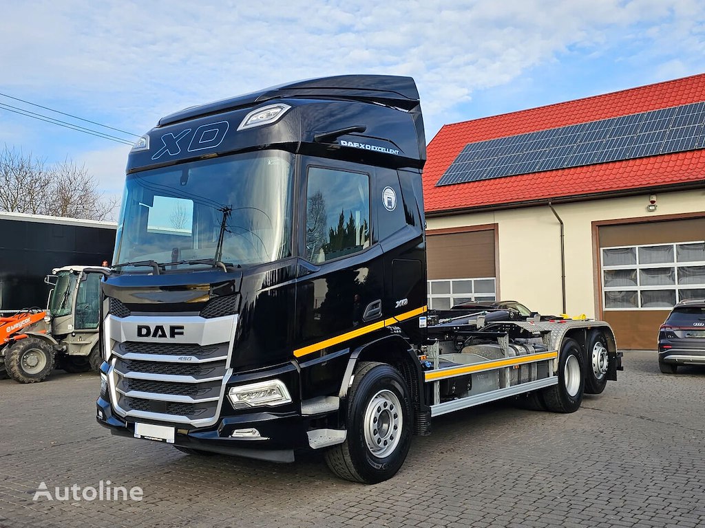 DAF XD 450 kamion rol kiper + prikolica za kontejnere