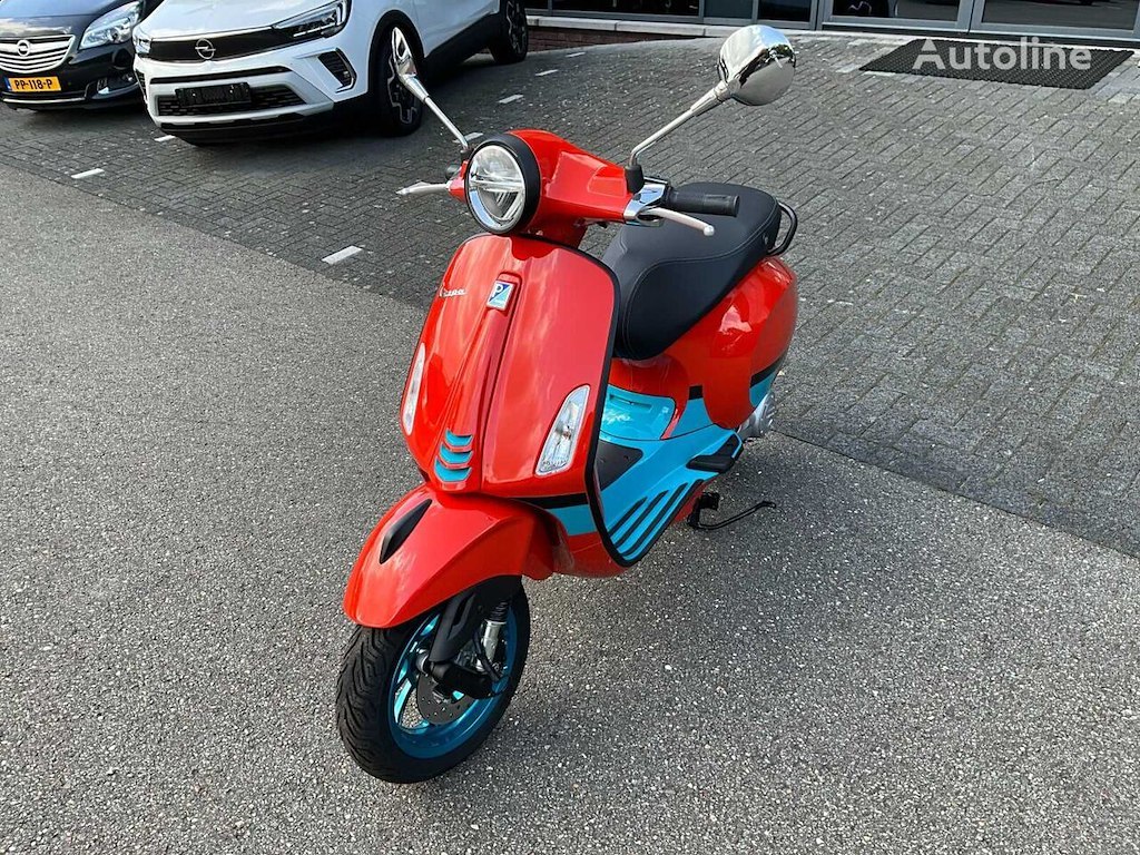 Prodaje se Piaggio Vespa Primavera 50 skuter na aukciji