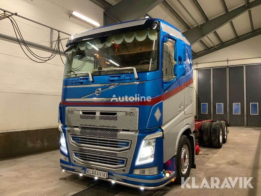 Prodaje se Volvo FH tegljač na aukciji