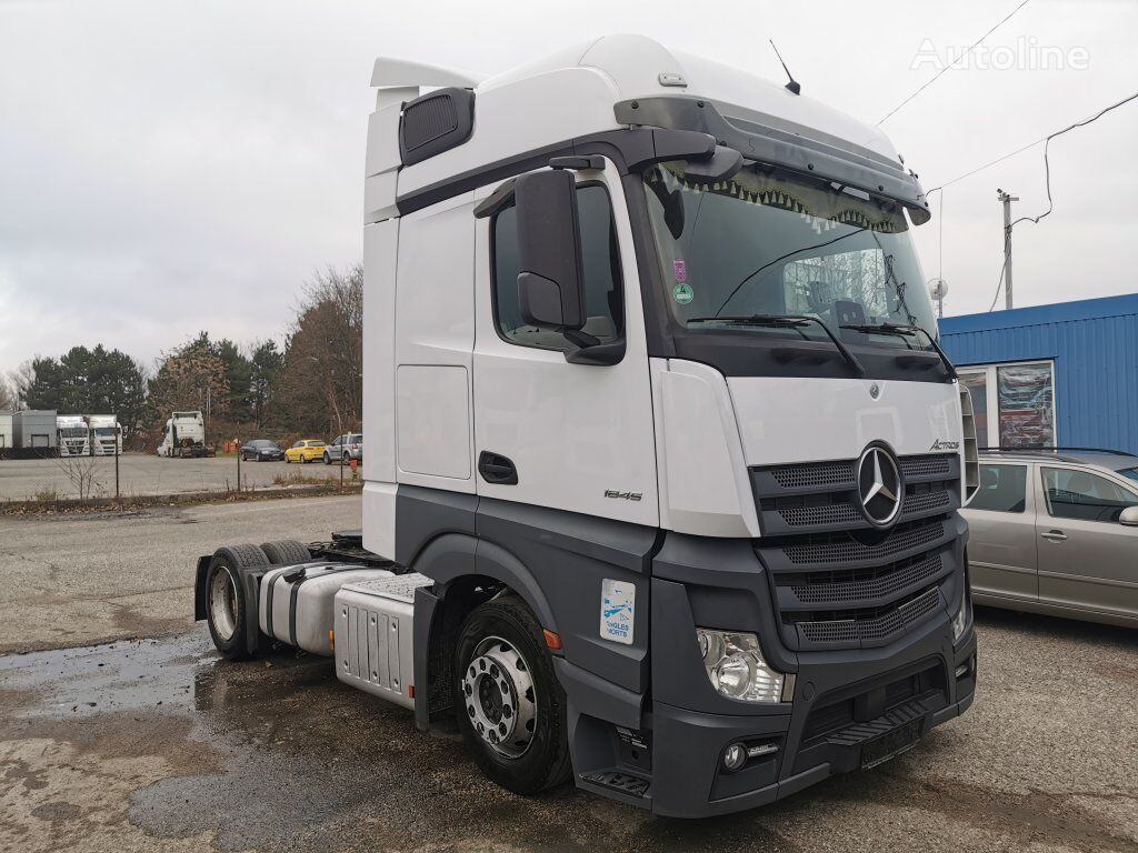 Mercedes-Benz Actros 1845 mega tegljač