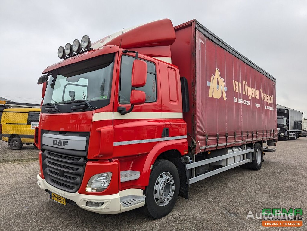 DAF FA CF400 4x2 Sleepcab Euro6 - Curtainsider box 7.6m. + Tail lift kamion sa klizna zavesa cerada