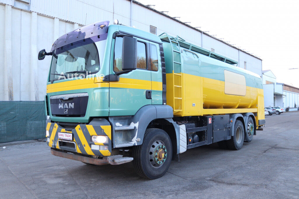 MAN TGS26.400 E5 6x4 ADR 18.100L 2 Kammern Pumpe autocisterna