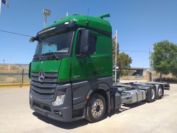 Mercedes-Benz ACTROS 25 45 vozilo za prevoz kontejnera