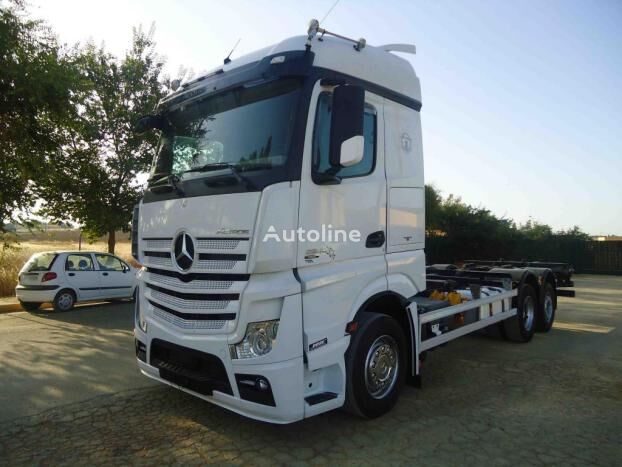 Mercedes-Benz ACTROS 25 45 vozilo za prevoz kontejnera