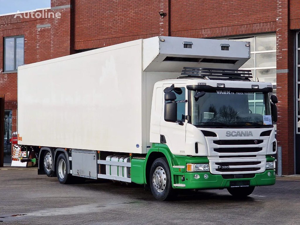 Scania P320 6x2*4 - Livestock / Chicken transport - Temperature control kamion za prevoz stoke