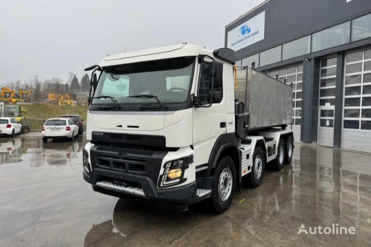 Volvo FMX-540 8x4R Thermosilo vozilo za stočnu hranu