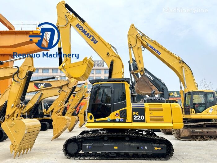 Komatsu PC220-8 bager guseničar