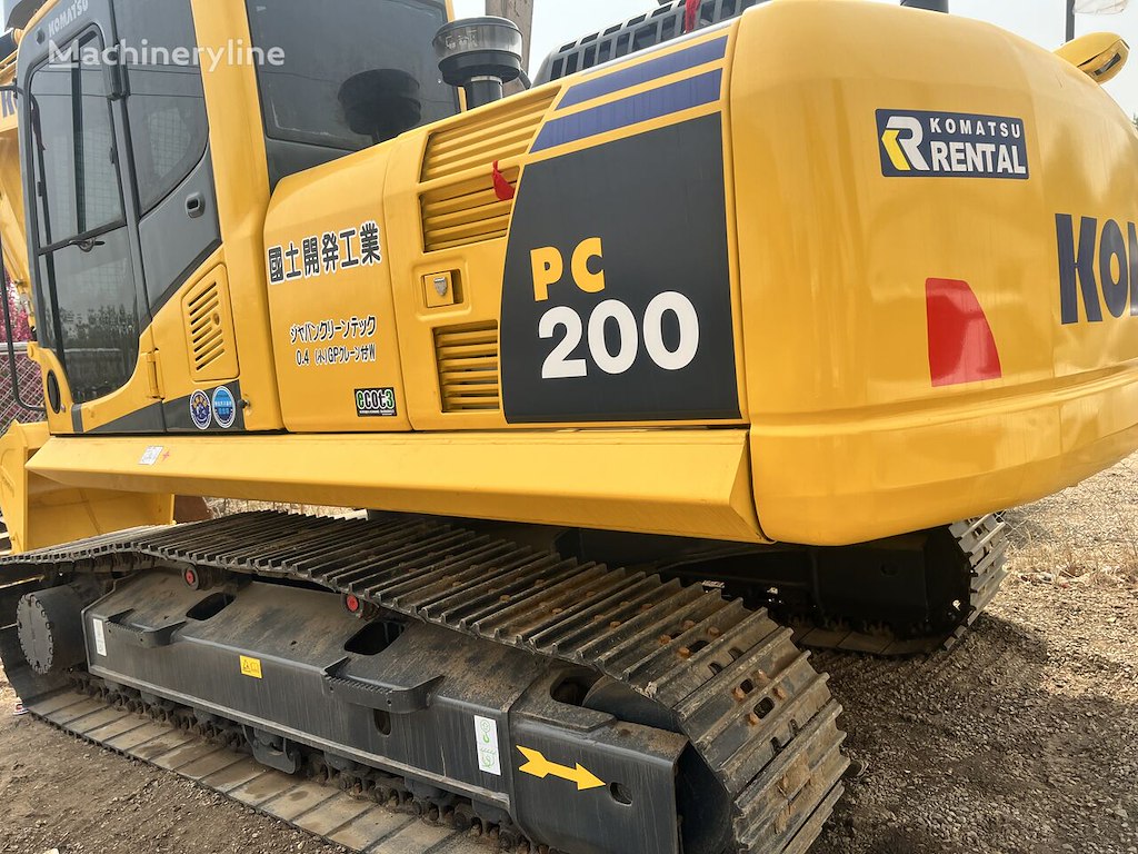 Komatsu PC200 bager guseničar