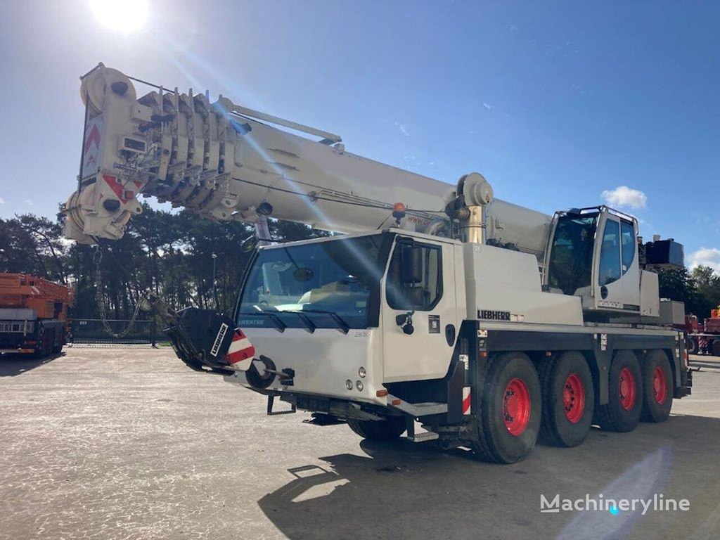 Liebherr LTM 1070-4.2 pokretna dizalica