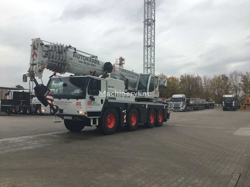 Liebherr LTM 1090-4.2 pokretna dizalica