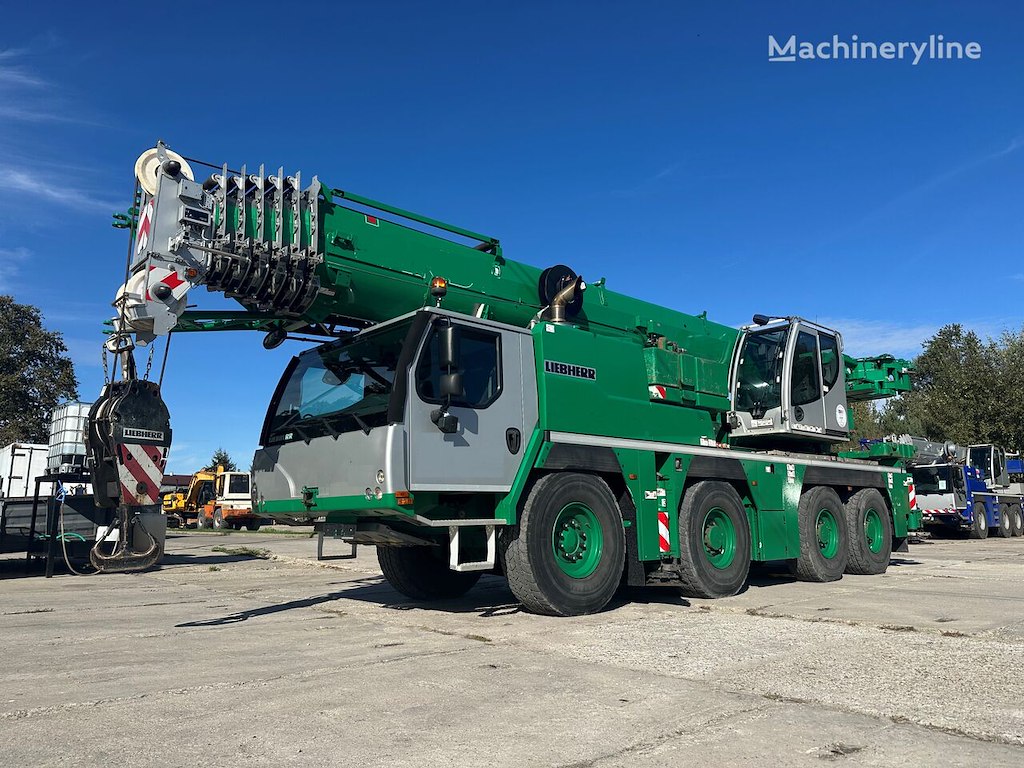 Liebherr LTM 1090-4.2 pokretna dizalica