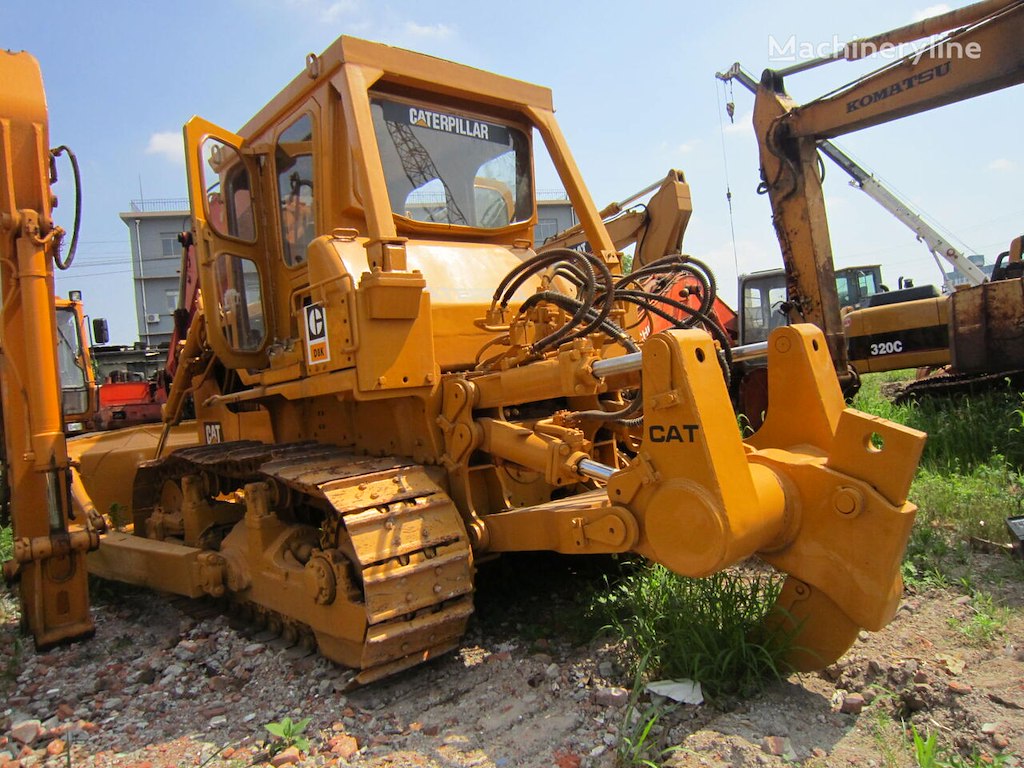 Caterpillar D8K buldožer