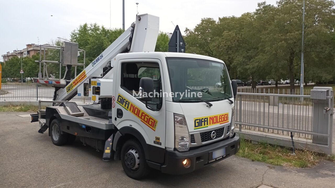 Nissan Cabstar NT400 auto dizalica s korpom