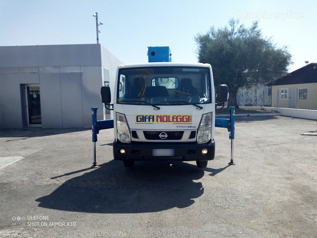 Nissan Cabstar NT400 auto dizalica s korpom