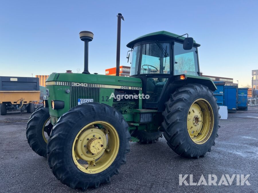 Prodaje se John Deere 3040 traktor točkaš na aukciji