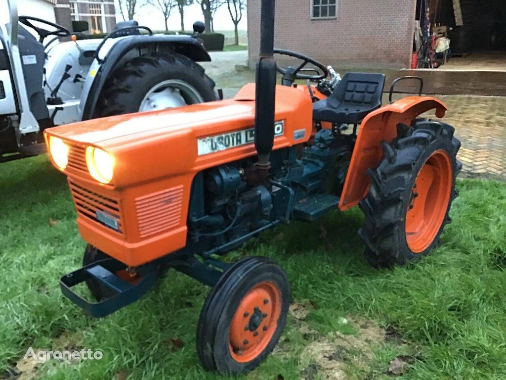 Prodaje se Kubota L1500 traktor točkaš na aukciji