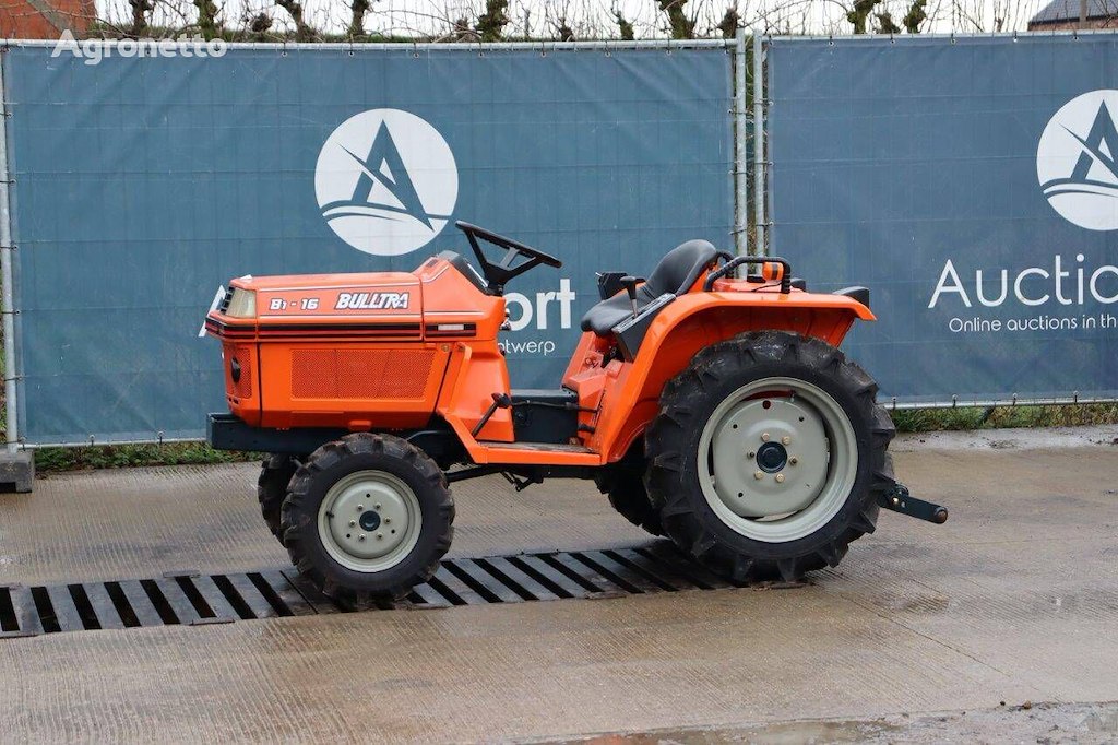 Prodaje se Kubota B1-16DT traktor točkaš na aukciji