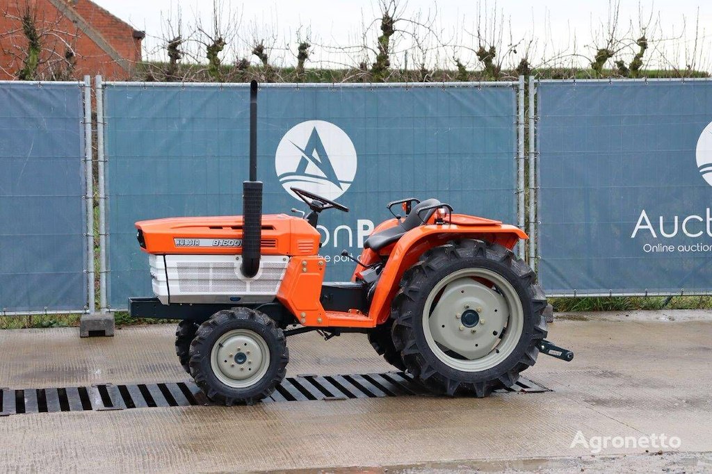 Prodaje se Kubota B1600DT traktor točkaš na aukciji