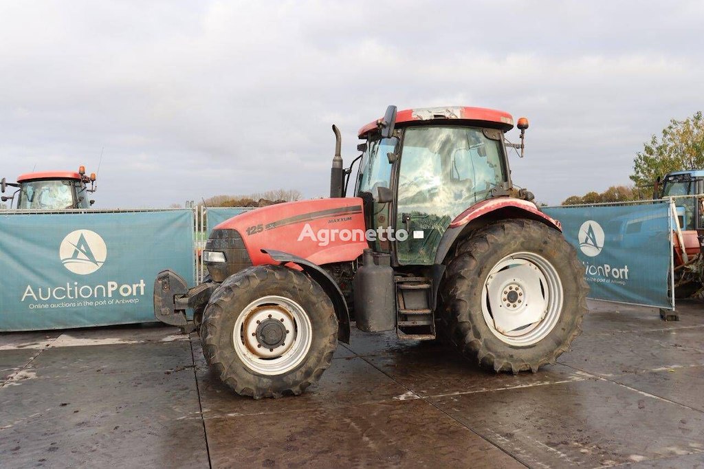 Prodaje se Case IH Maxxum traktor točkaš na aukciji