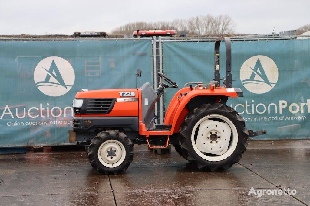 Prodaje se Kubota Greas T220 traktor točkaš na aukciji