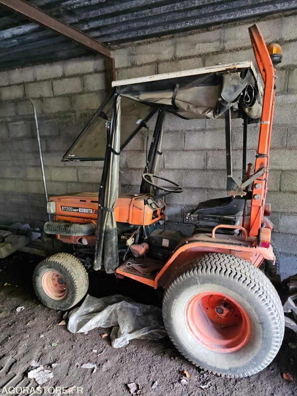 Prodaje se Kubota agricole mini traktor na aukciji