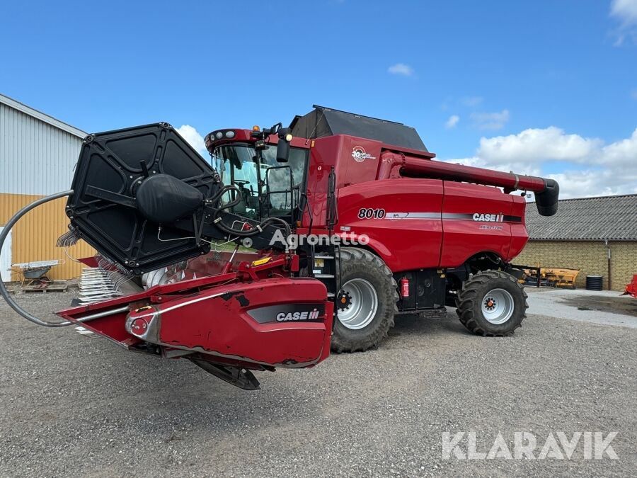 Prodaje se Case IH 8010 kombajn za žito na aukciji