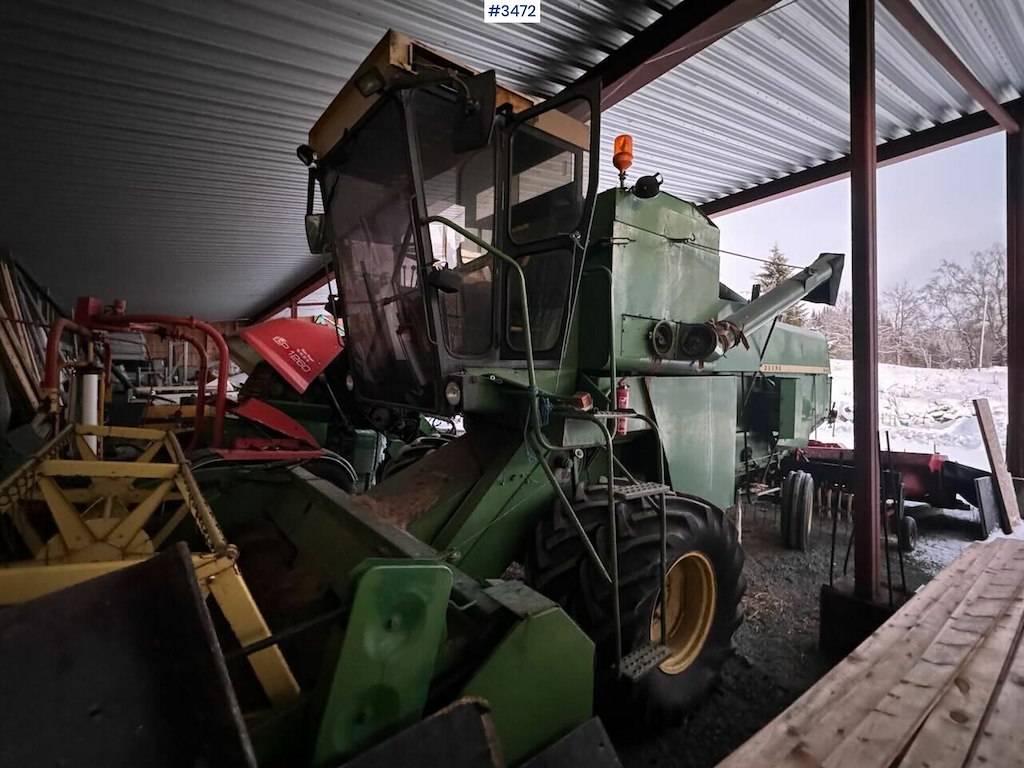 John Deere 942 kombajn za žito