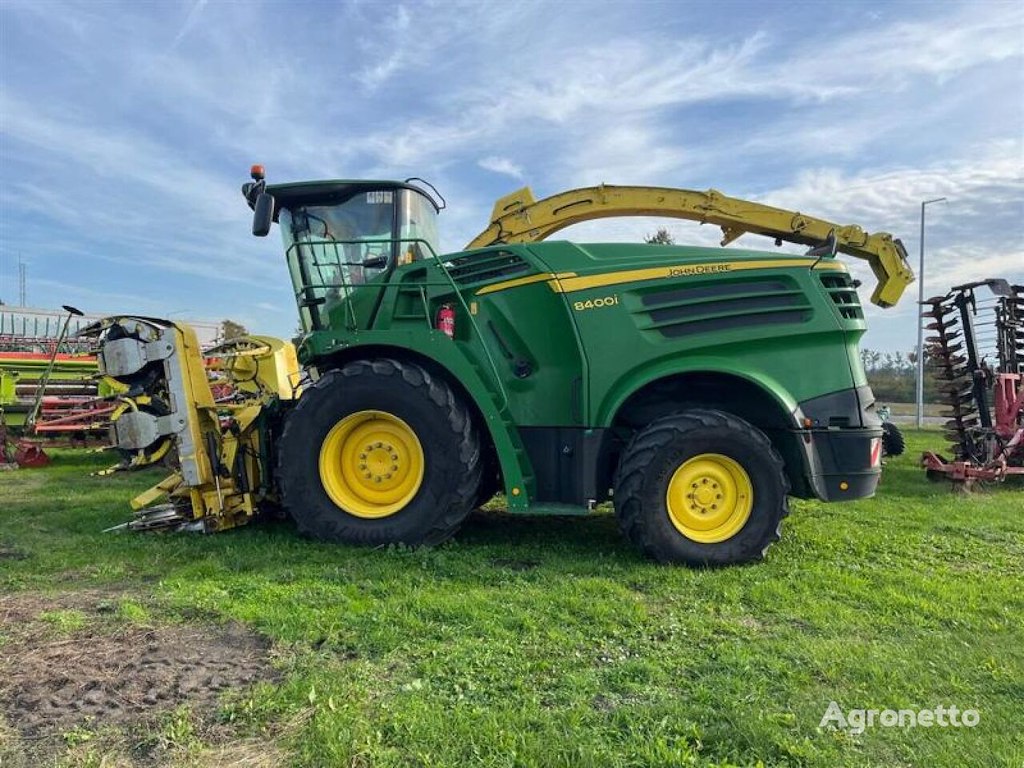 John Deere 8400I krmni kombajn