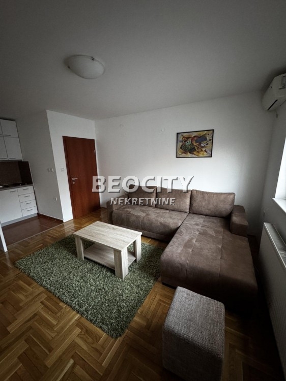 Dvosoban stan, 40 m2, Telep, Vatroslava Jagića ID: 115190