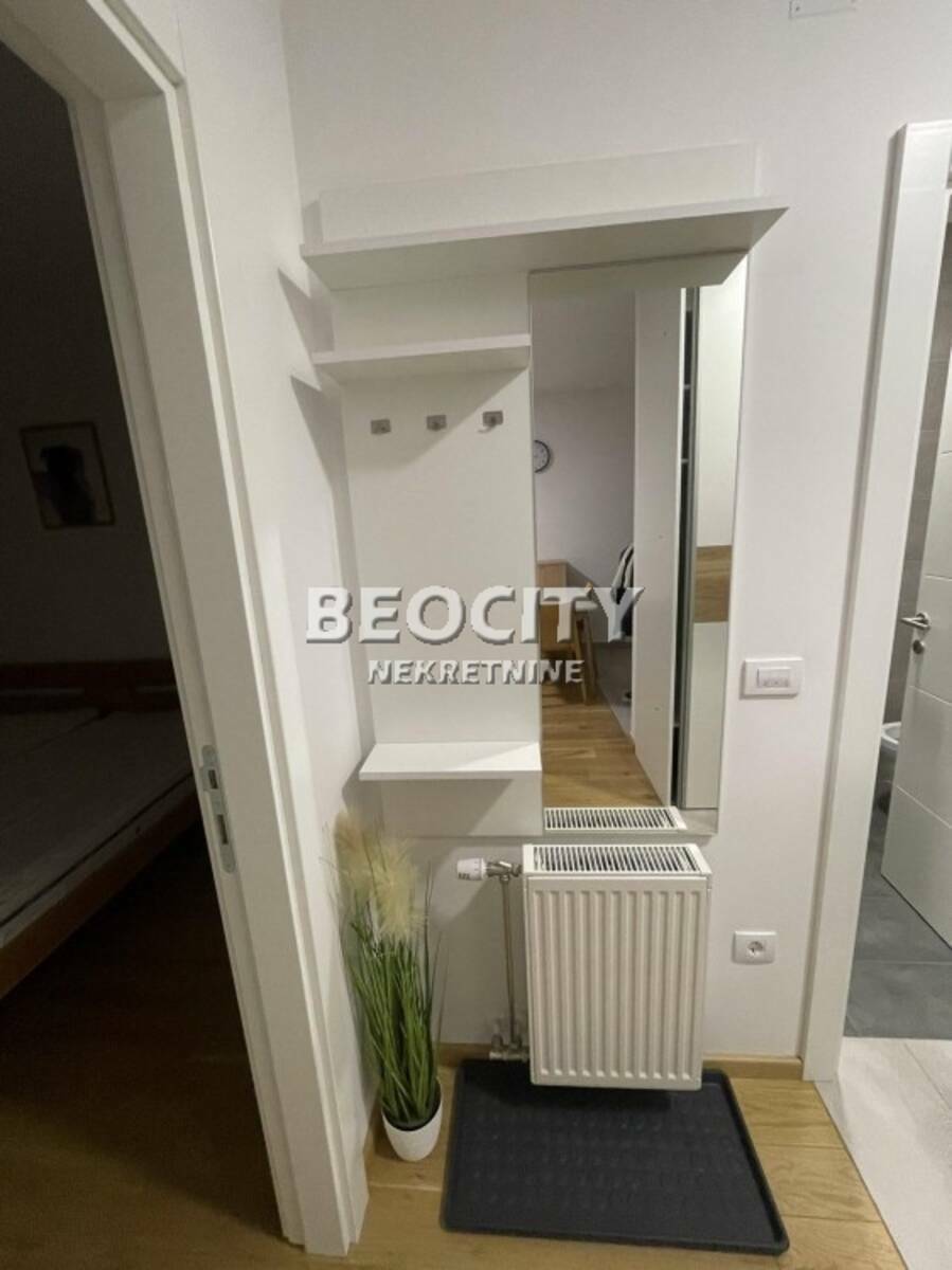 Novi Sad, Grbavica, Doza Djerdja, 2.0, 40m2, 500EUR