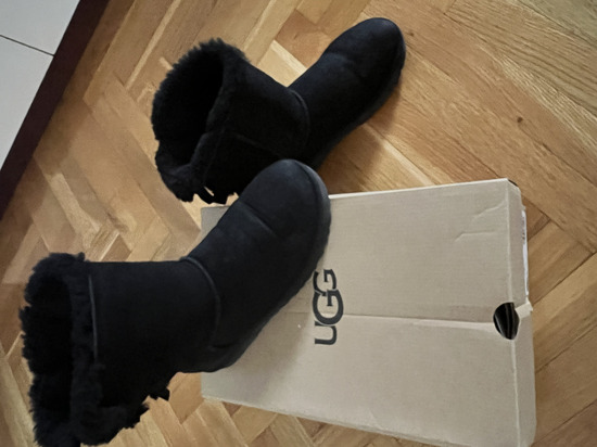 Ugg cizme