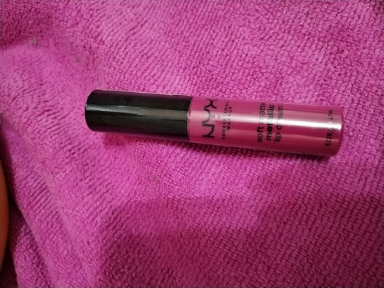 NYX ruž lip cream PARIS