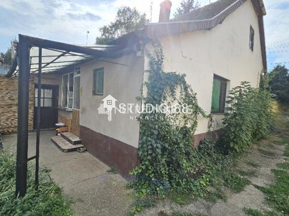 Zrenjanin, 4. juli, Kuća, 105m2, 67000 EUR