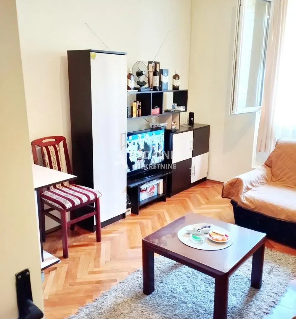 Prodaja, garsonjera, 20m2, Voždovac, Beograd