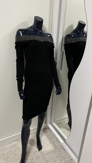 Elegantna trikotazna haljina UNI velicina