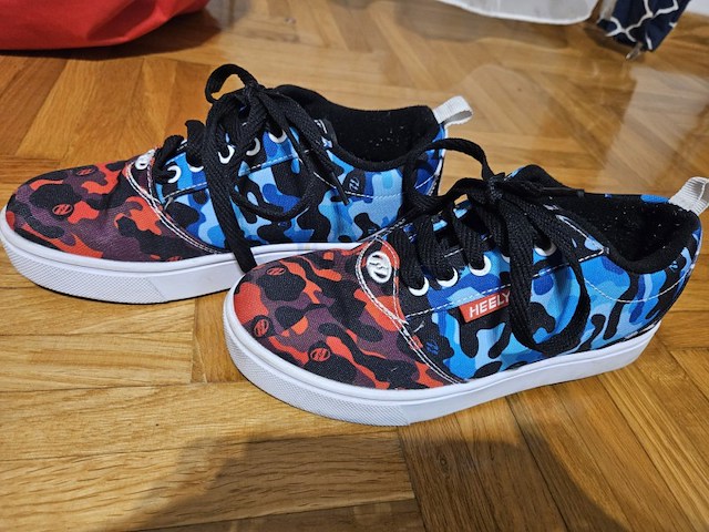 Patike sa tockicem Heelys