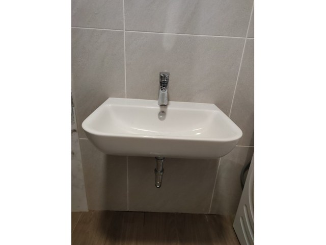 Catalano sfera lavabo + Herz baterija