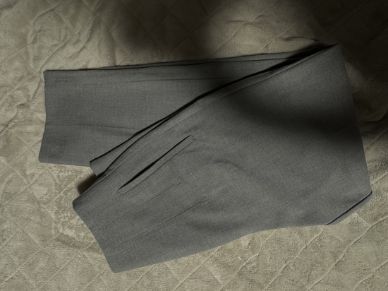 Zenske pantalone