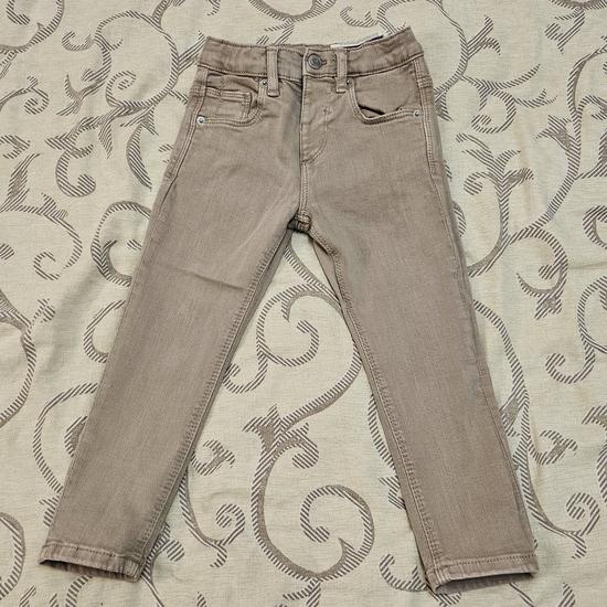 Zara teksas pantalone kao nove 98