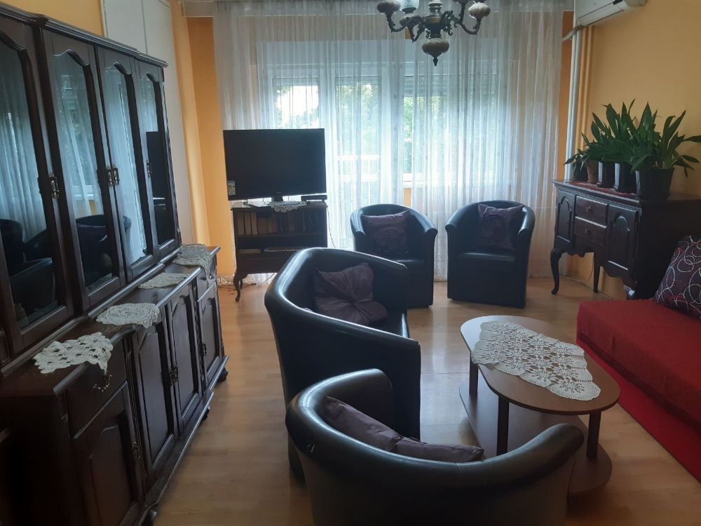 Veoma Povoljno – Divan Trosoban Namesten Stan – 62m2, Beograd-Vozdovac