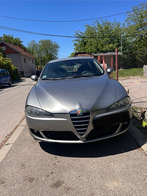 Alfa Romeo 147