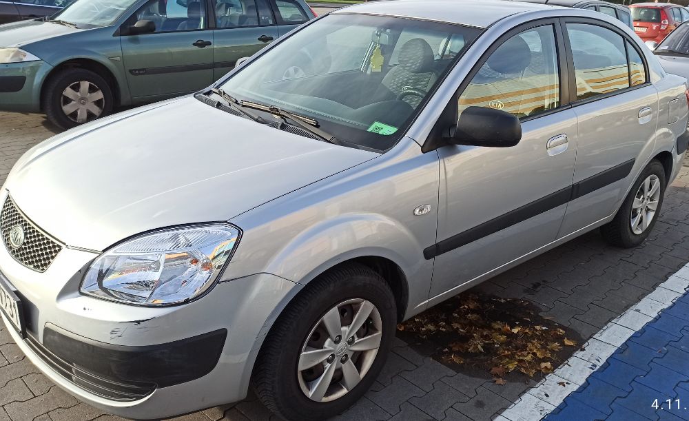 Prodajem KIA Rio II 1,5 crdi 110 KS