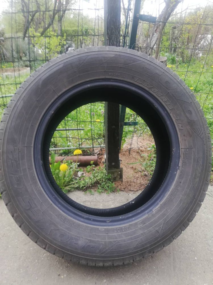 4 letnje gume 195/65R15- skoro pa nove