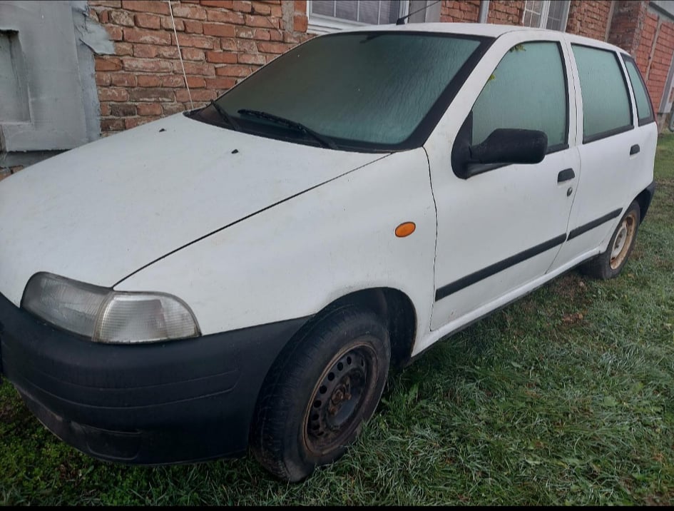 Fiat punto 1 1.2 delovi