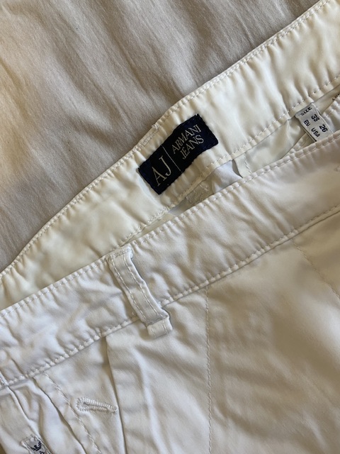 Armani bele pantalone