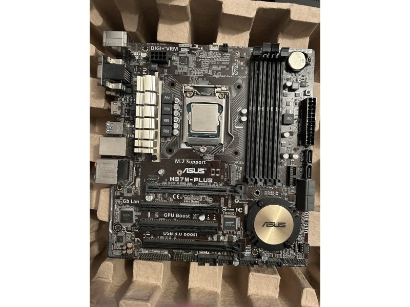 Asus H97M-PLUS