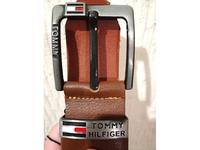 Novi muski kozni markirani kais Tommy Hilfiger Braon