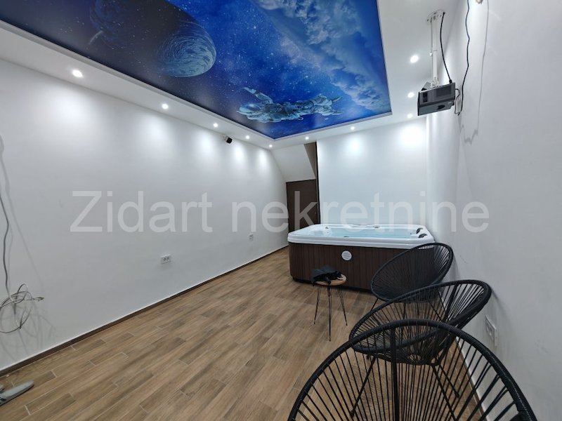 ID 3565678, Beograd, Novi Beograd Blok 44 (TC Piramida),Nehruova