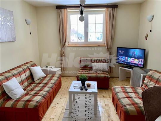 Lux apartman Brzeće 40m2 kod same gondole